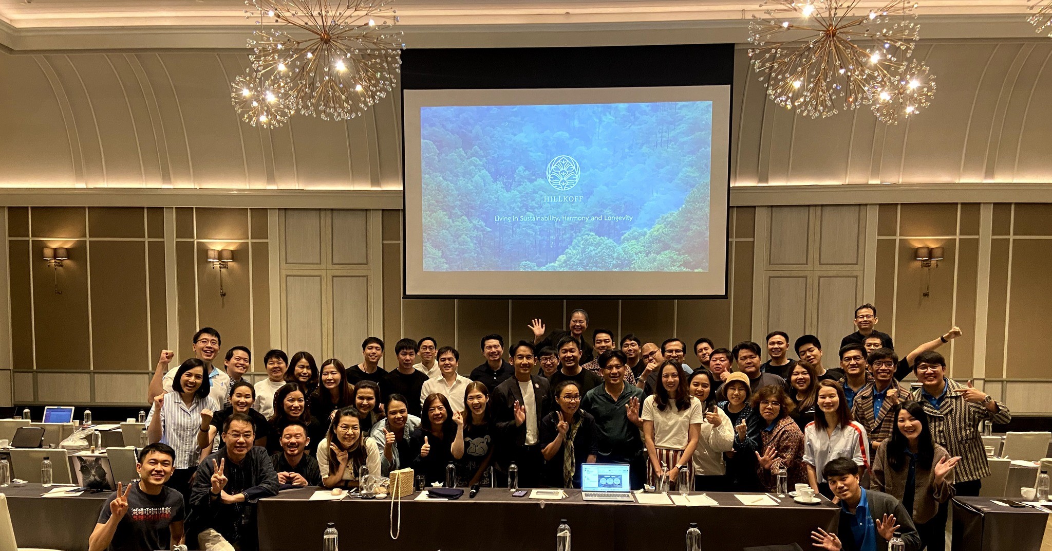 นิสิตประจำหลักสูตร Executive รุ่นที่ 38 และคณาจารย์จาก MBA Chula ได้ ...